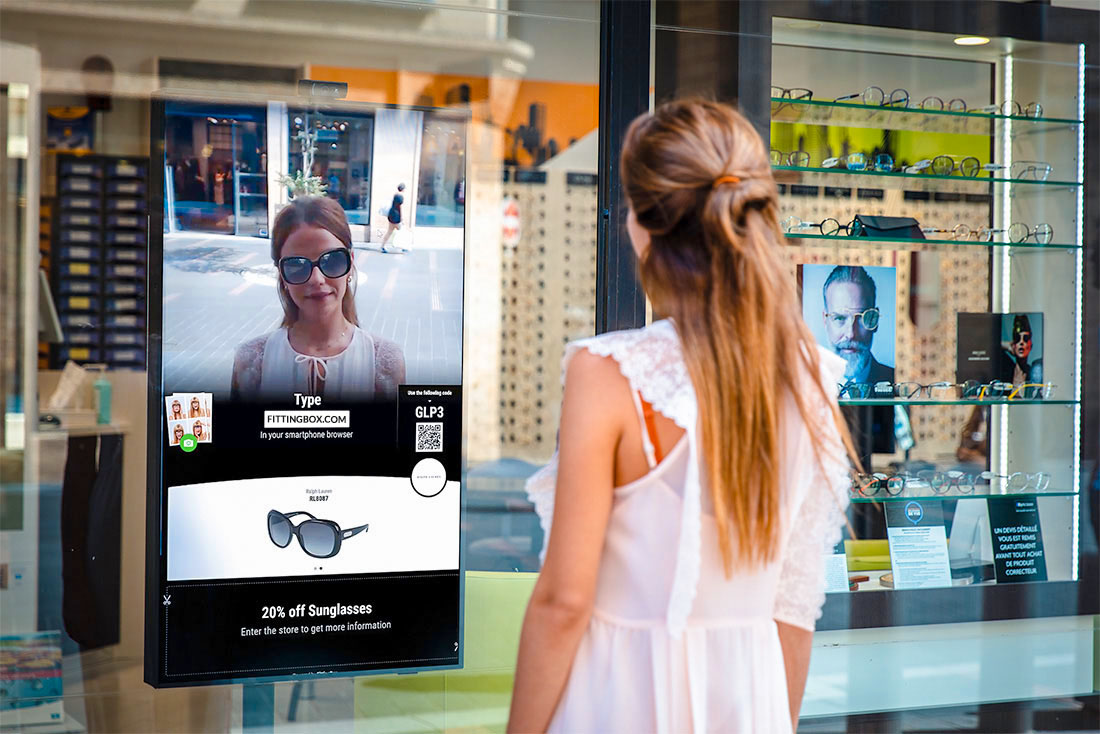 Virtual Try-On Solutions for retailers and e-retailers